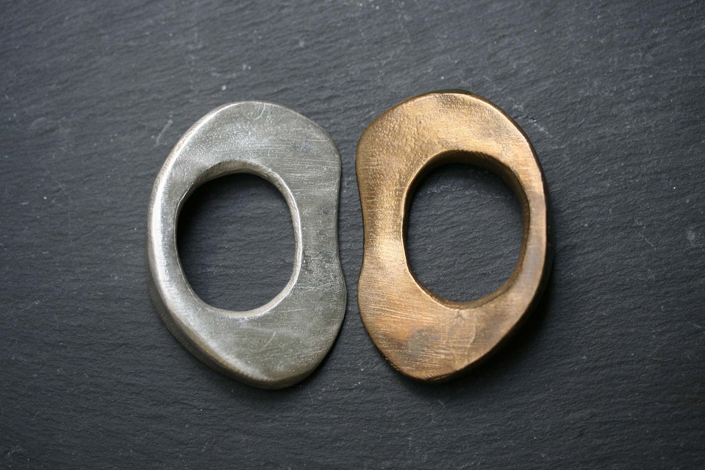 Strata Napkin Rings, Bronze - set of 4 – Jill Platner