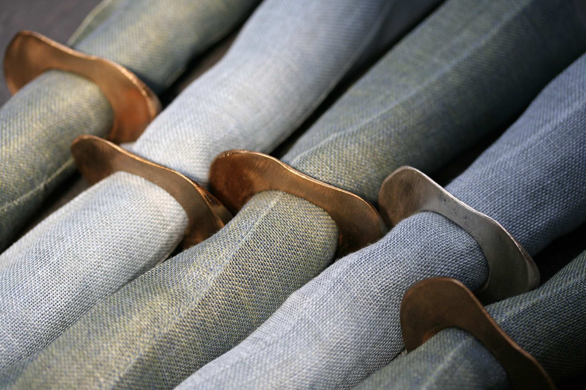 Strata Napkin Rings, Bronze - set of 4 – Jill Platner